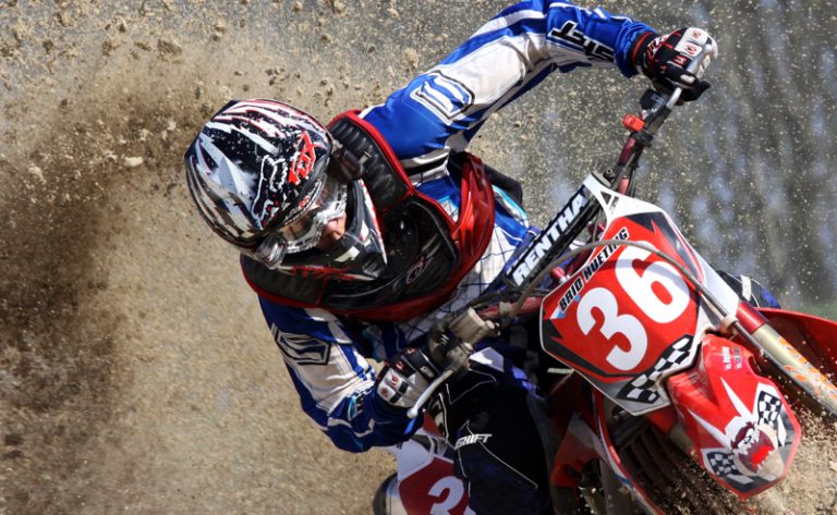 24 Great Examples of Motorsport Racing Photography - The Photo Argus